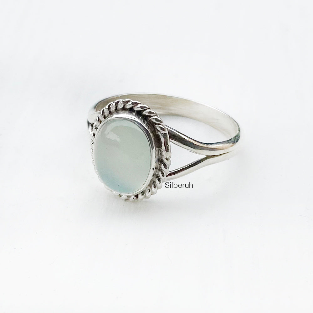 Aqua Chalcedony Knotted Silver Ring – SILBERUH