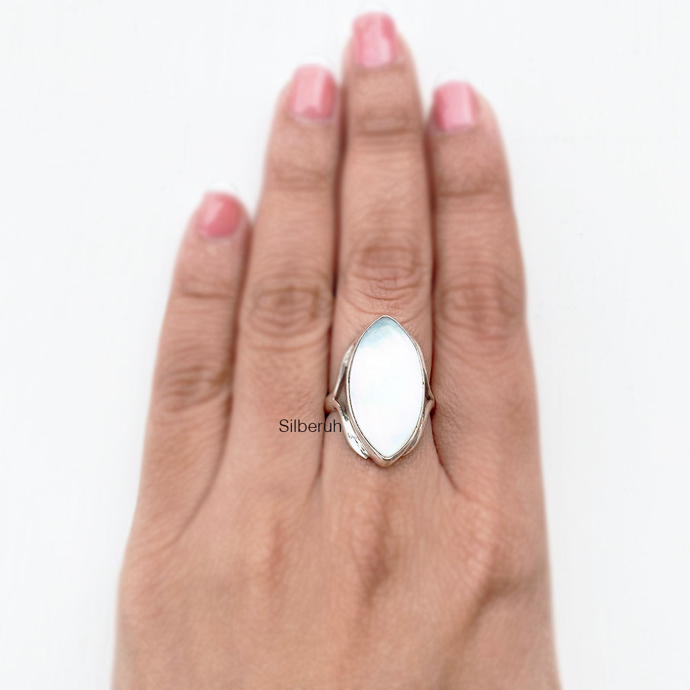 Mother of Pearl Marquise Silver Ring – SILBERUH