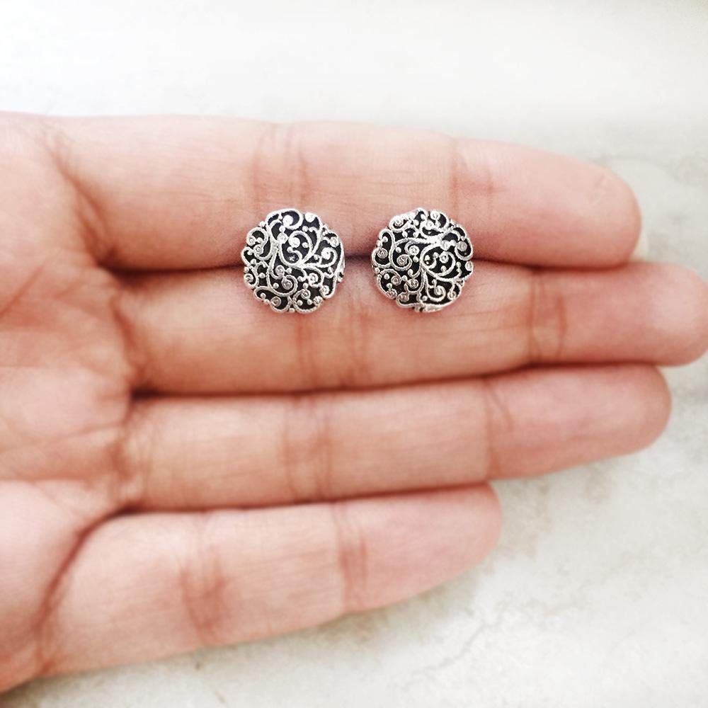 Royal Filigree Silver Stud – SILBERUH
