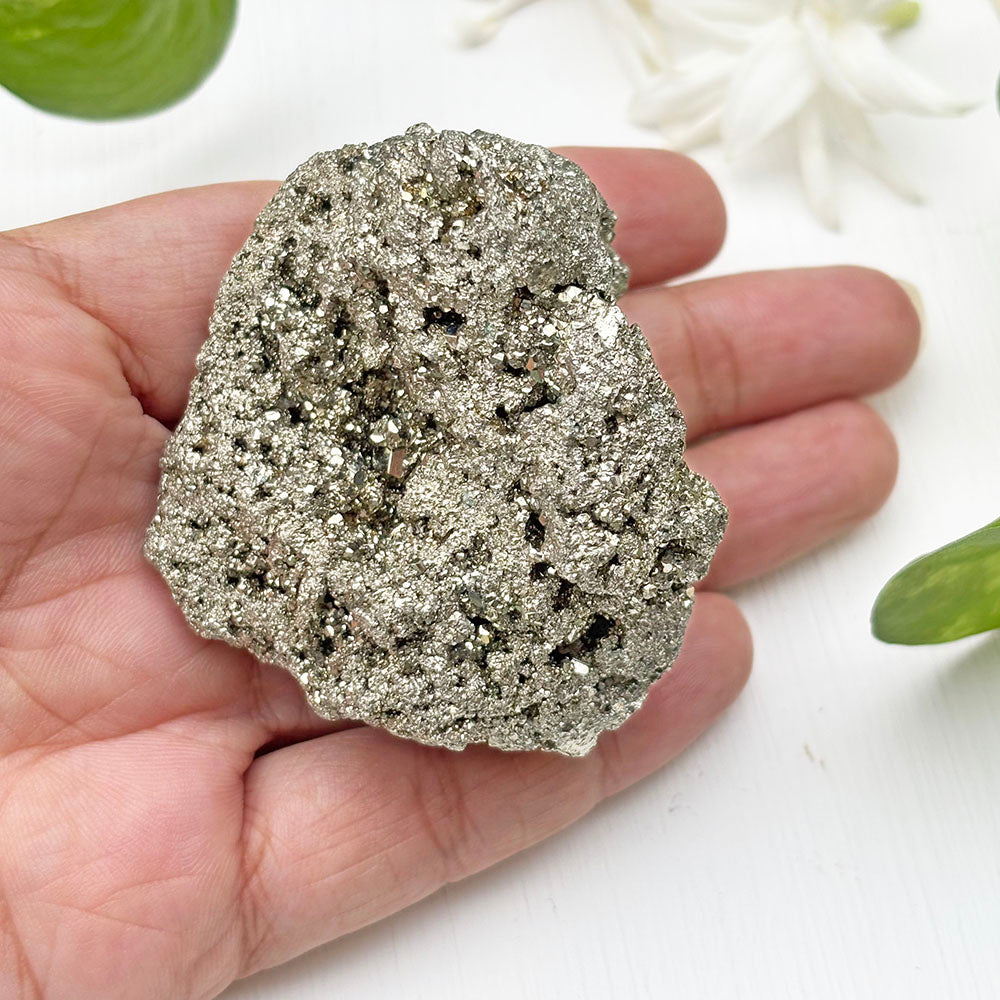 Raw Natural Pyrite Cluster – SILBERUH