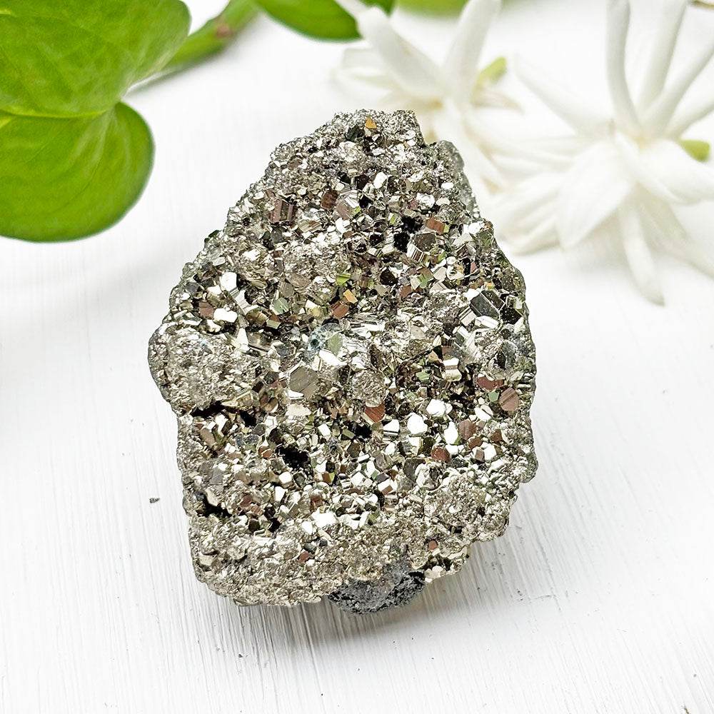 Raw Pyrite Cluster – SILBERUH