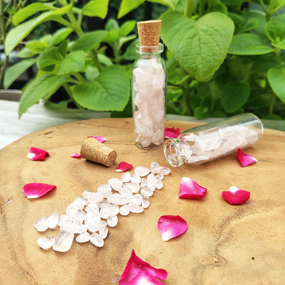 Rose Quartz Chip Bottles – SILBERUH