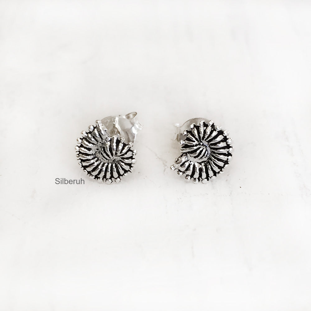 Seashell Silver Stud – SILBERUH